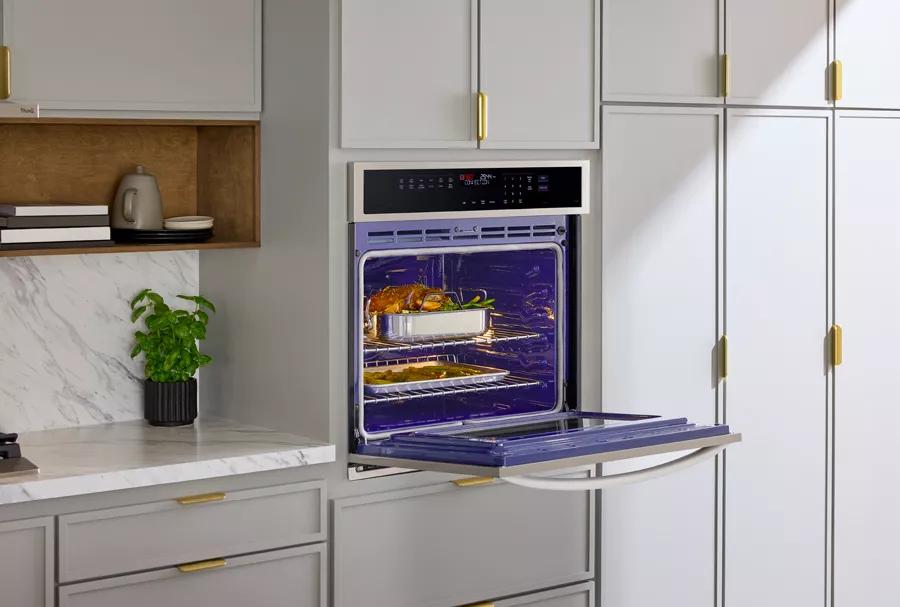 4.7 cu. ft. Smart Wall Oven - WSEP4727F | LG USA