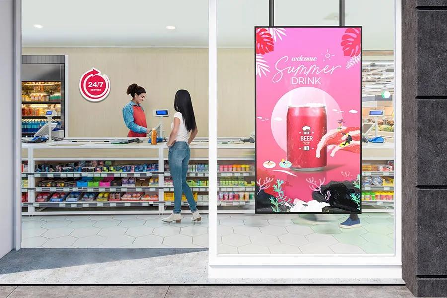 Window Facing Signage | Outdoor Displays | LG Business USA