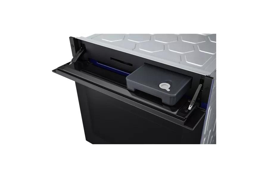 3.0 cu. ft. Smart Compact Wall Oven - WSED3067M | LG USA