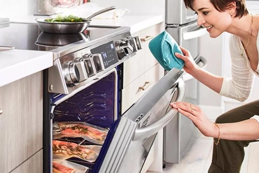 6.3 cu. ft. Gas Slide-In Range with Air Sous Vide (LSGL6337D)