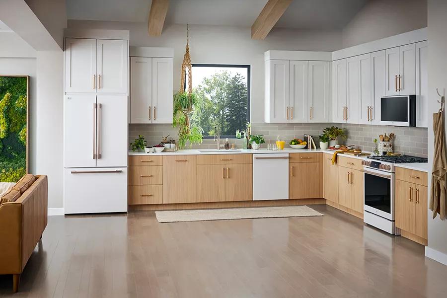 LG STUDIO 6.3 cu. ft. Essence White Slide-in Gas Range