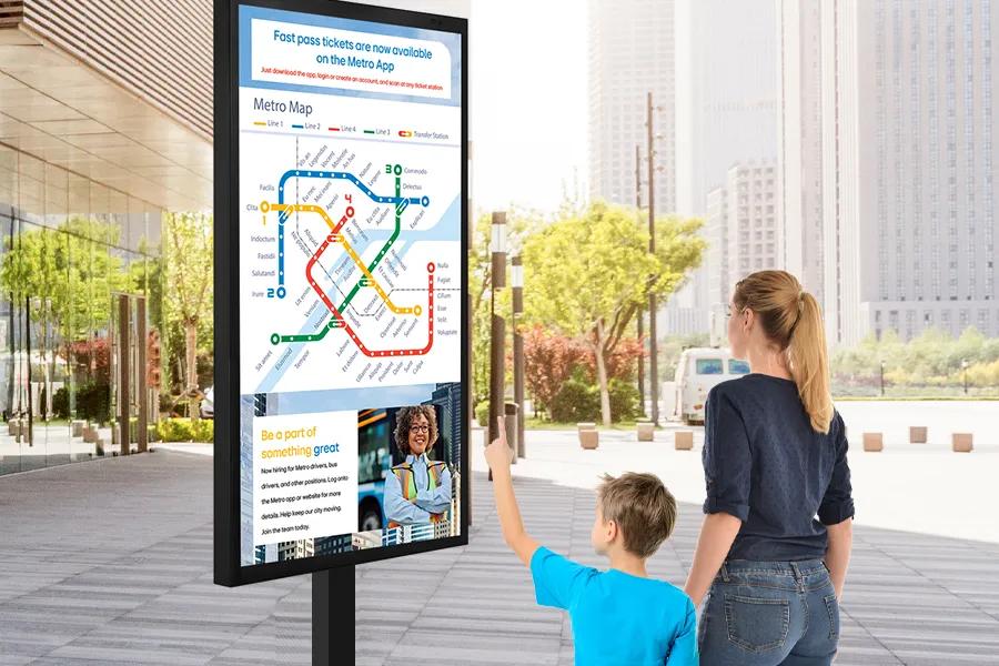 Outdoor & Window Facing Signage & Digital Displays | LG Business Solutions