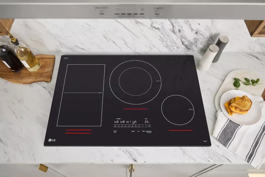 30" Induction Electric Cooktop - CBIH3017BE | LG USA