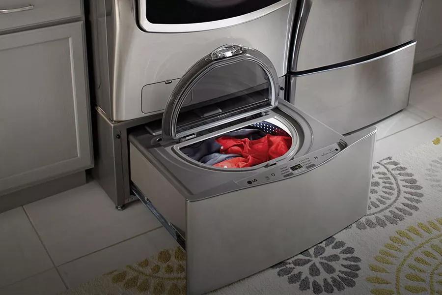 1.0 cu. ft. LG SideKick™ Pedestal Washer - WD100CB | LG USA